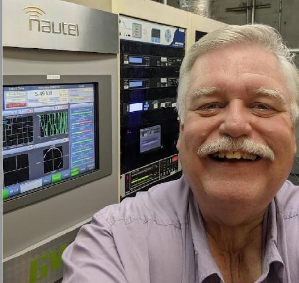 Family Radio Explores HD Radio [with GV10 and MultiCast+] - Nautel ...